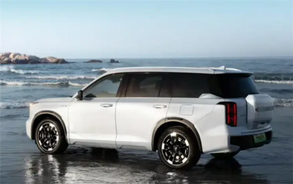 30万能拿下！广汽传祺旗舰插混SUV ES9配置曝光：6座、7座两种布局_腾讯新闻