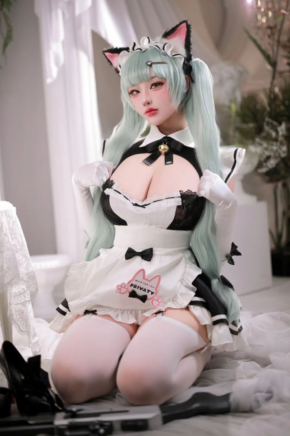 BW韩援Coser最新Cos美图：“数值大佬”_腾讯新闻