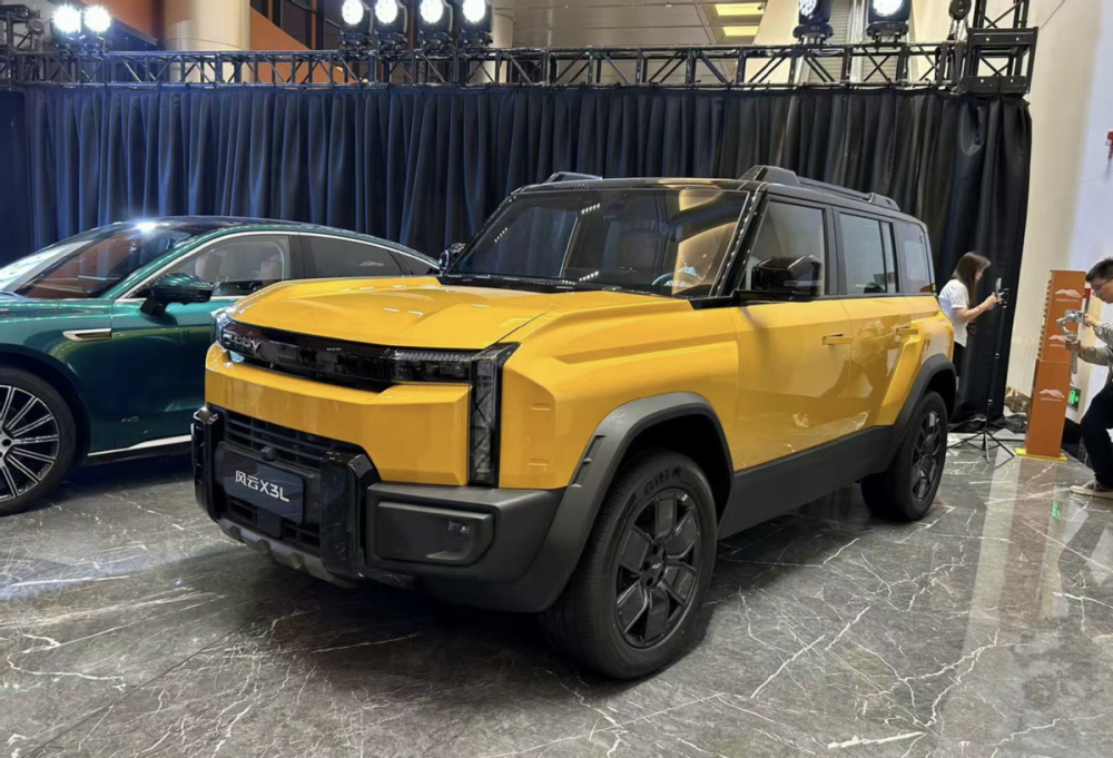 奇瑞风云X3L亮相，又一方盒子，1.5T增程有戏吗？_腾讯新闻