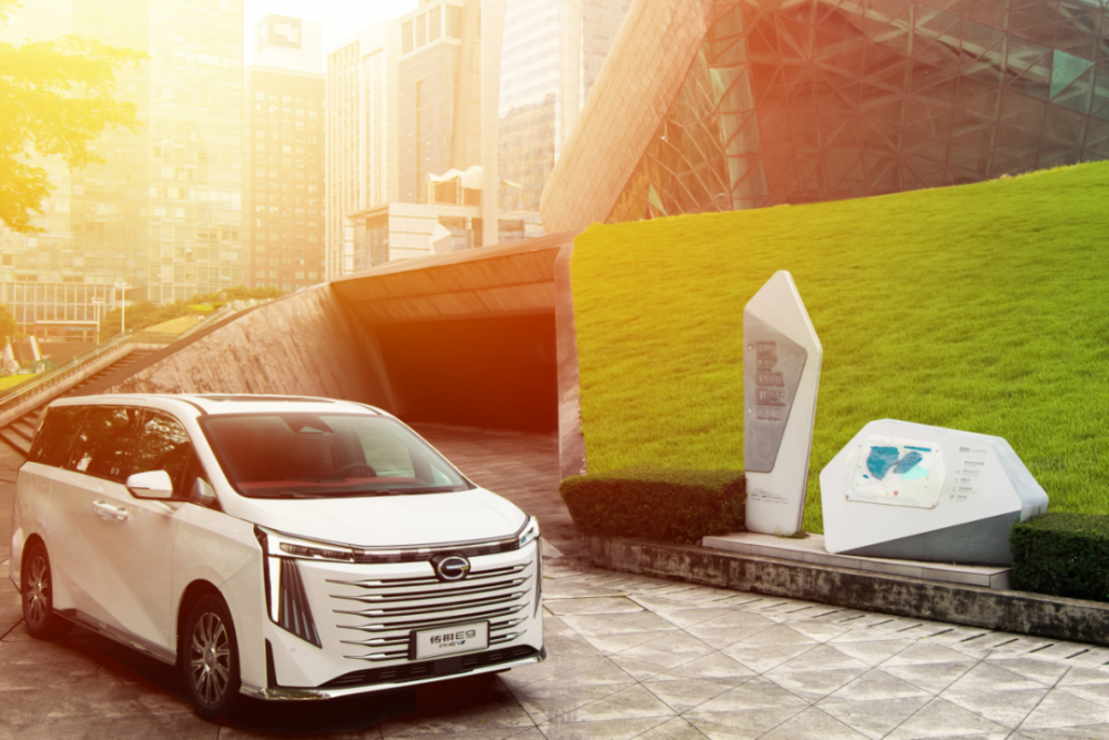 直击 | 2023成都车展传祺ES9登场，给新势力带来终极一击_腾讯新闻