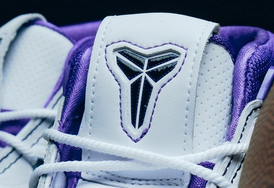 别忘了！Kobe 1「81 分」国区明天发售！_腾讯新闻