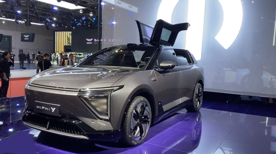 上海车展｜高合HiPhi Y正式亮相，富人们的又一“大玩具”_腾讯新闻