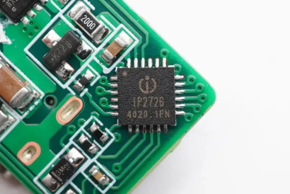 一口气看完35款笔电大厂联想电源适配器拆解案例，看哪款协议芯片更受欢迎_腾讯新闻