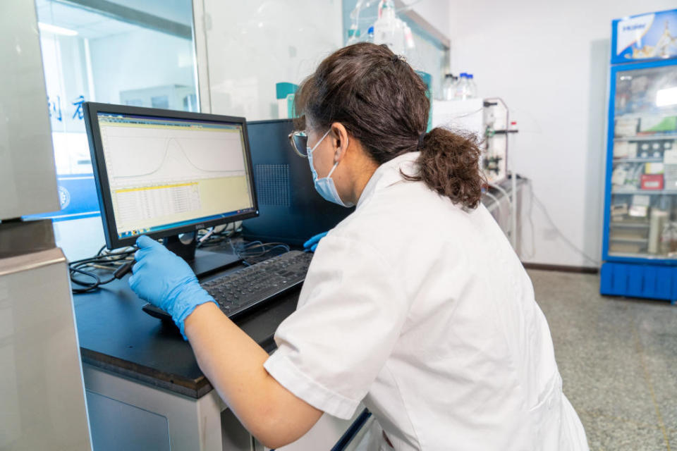 倒影｜BG136，一款蓝色药物的“长征路”_腾讯新闻