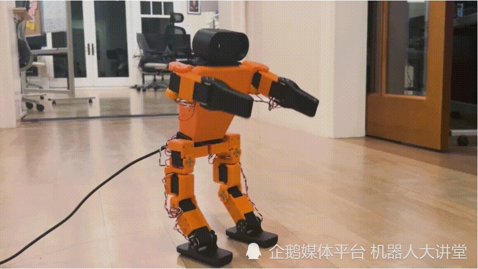 BOM成本仅2535元 全球最小开源端到端人形机器人Zeroth 01 Bot来了！_腾讯新闻