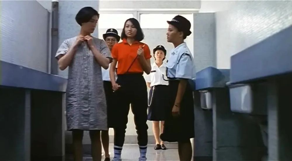 上线热度第一！阿娇大胆出演，女版监狱风云，删减20分钟才能播腾讯新闻