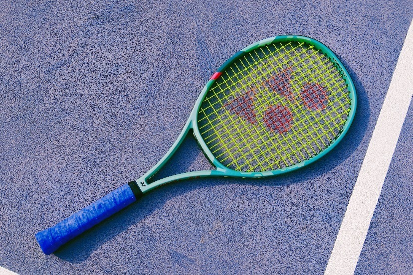 YONEX PERCEPT 100：因涂装被种草，因手感而倾心！_腾讯新闻