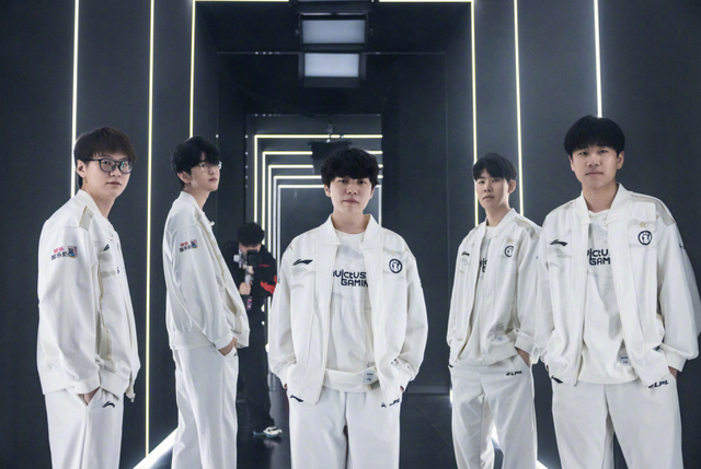 第二赛段发挥出色！iG迎来强援加入，buff就位进世界赛概率提升！_腾讯新闻