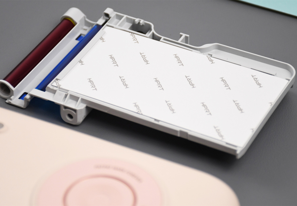 汉印CP2100便携照片打印机评测：内置电池，还能打印AR照片_腾讯新闻