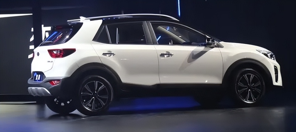 最便宜的全球SUV，新车仅售5万多，油耗才6L，媲美XRV却无人识货_腾讯新闻