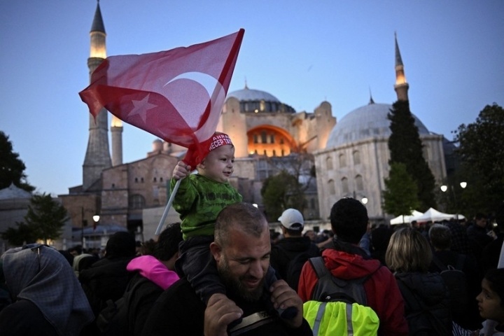 土耳其大选今启幕，埃尔多安20年执政即将终结？_腾讯新闻