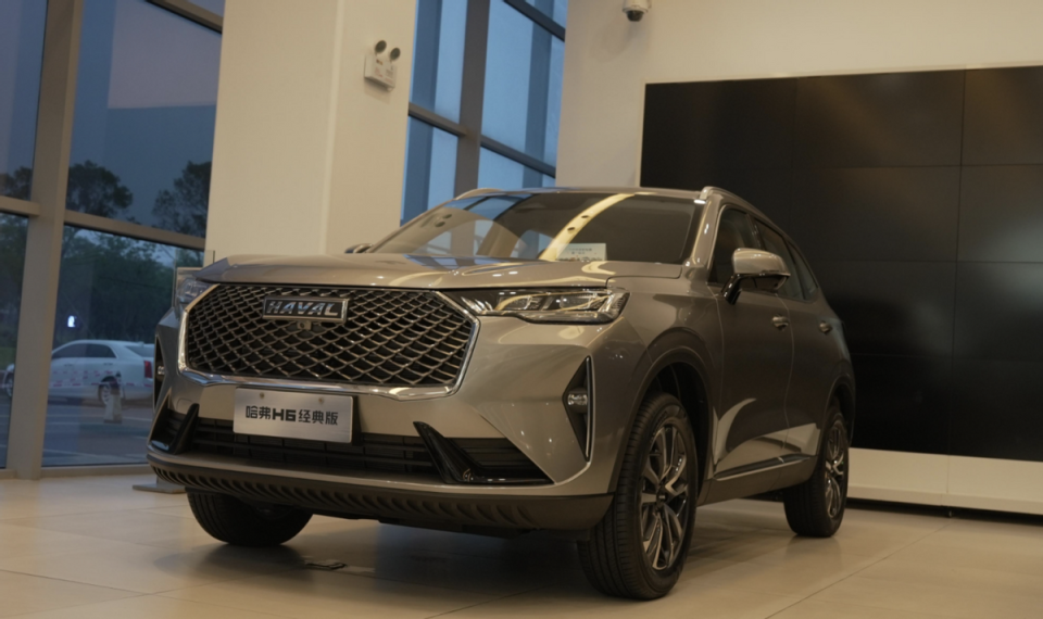 全新哈弗H6L官图发布，是大号H6，还是枭龙MAX？_腾讯新闻