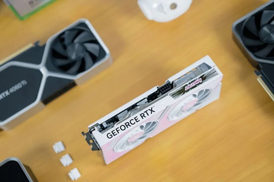 NVIDIA GeForce RTX 4060首发评测：甜点终相逢，玩转DLSS 3高性价比_腾讯新闻