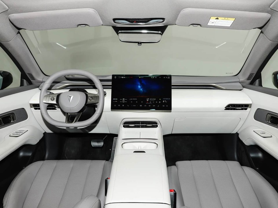 深蓝又一爆款来了！13.99万起售，续航670km，还标配激光雷达_腾讯新闻