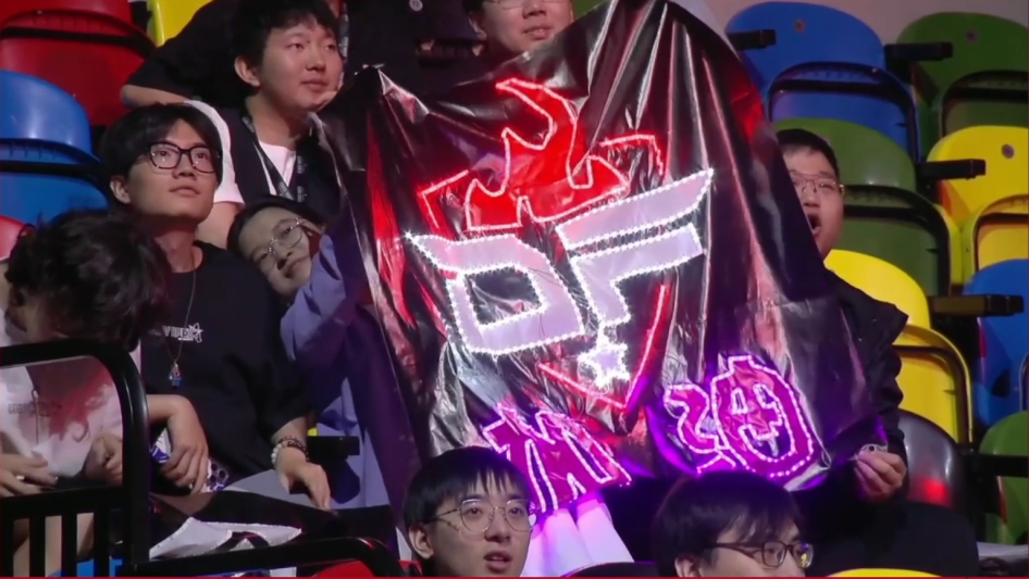 DreamFire伦敦初战告捷 绝佳配合强势拿下S2季后赛东南亚队伍首胜_腾讯新闻