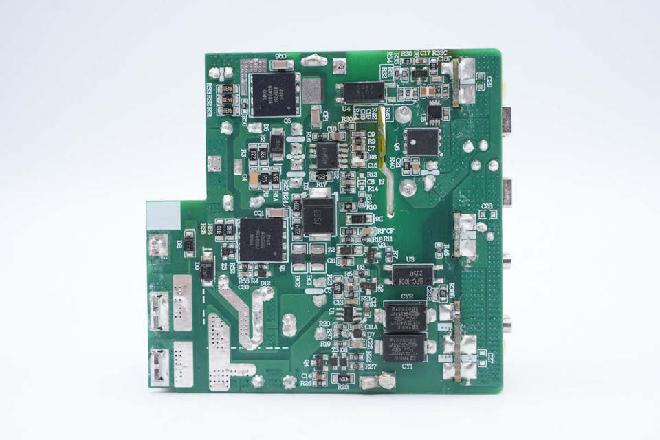 四口同时充，售价179元值不值得买？thinkplus 100W氮化镓快充拆解_腾讯新闻