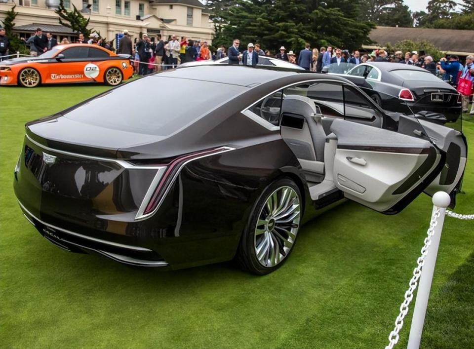 凯迪拉克CT8量产！配4.2T V8双涡轮引擎，迈巴赫都不香了_腾讯新闻