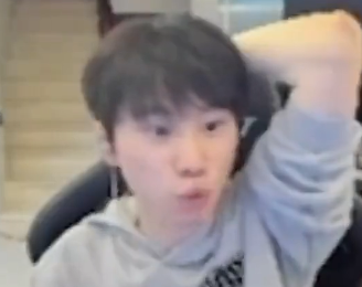 NIP破釜沉舟大换血！AKI离队骇客加盟辅助也要换人！Doinb放话要进世界赛！_腾讯新闻