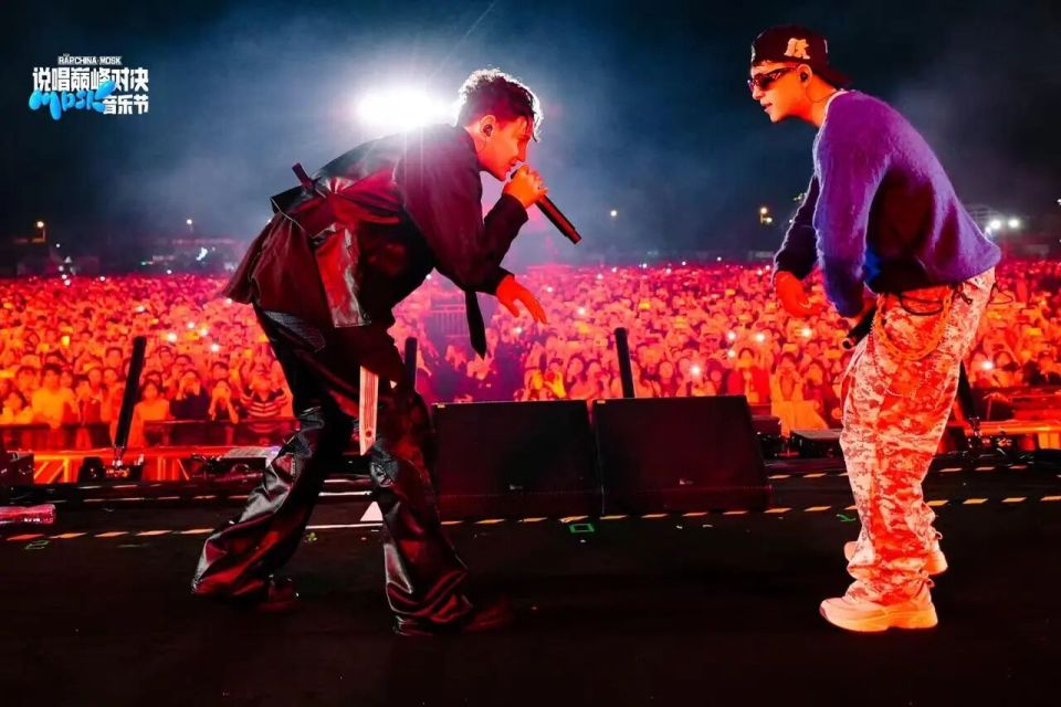 两日6万人狂欢，2025说唱巅峰对决·MDSK音乐节打造“Z世代消费”新样本_腾讯新闻