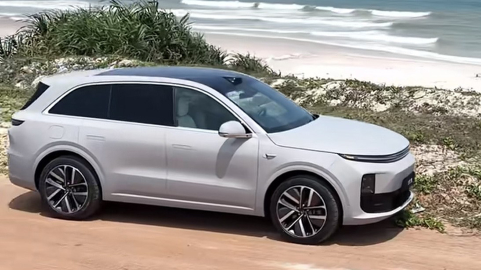 最好开但最不舒适？双叉臂的理想L6，没有空悬值25万吗？_腾讯新闻