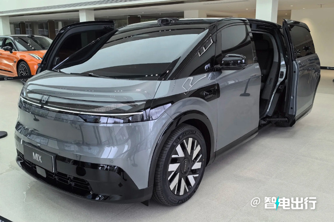 极氪内部：将推7款新车！旗舰大6座SUV，PK理想L9、问界M9_腾讯新闻