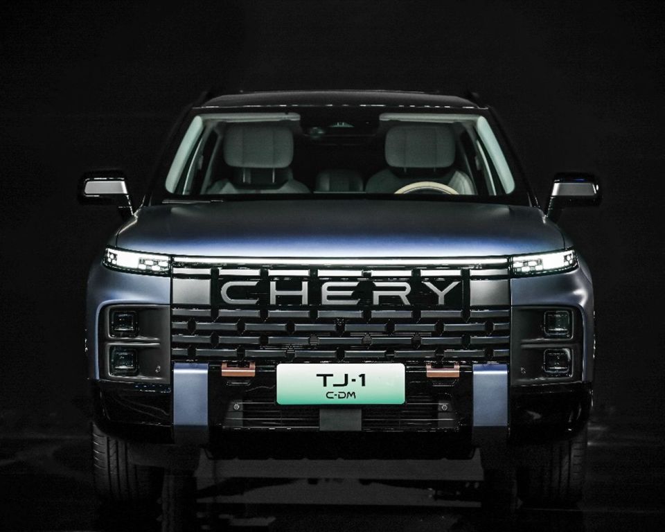 奇瑞首款轻越野SUV TJ-1亮相 将于今年三季度上市_腾讯新闻