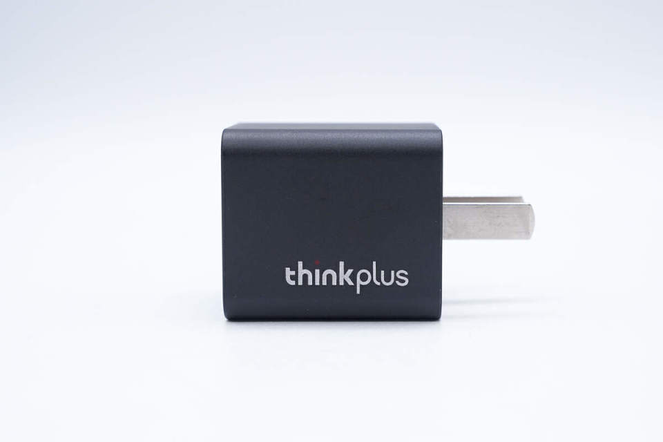 售价50不到值不值得买？thinkplus 30W迷你氮化镓充电器拆解_腾讯新闻