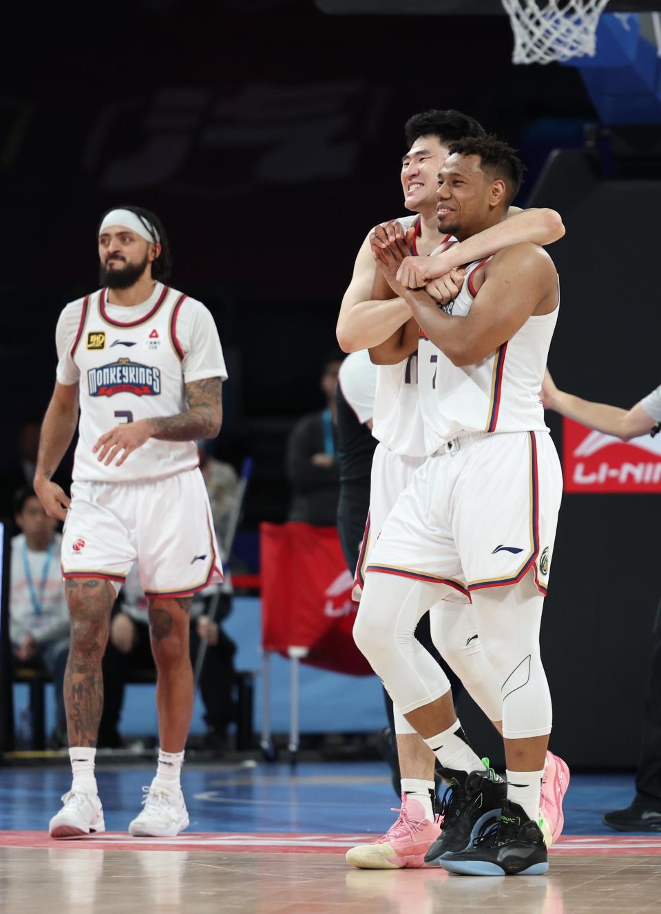 篮球——CBA常规赛：北京北汽胜南京头排苏酒_腾讯新闻