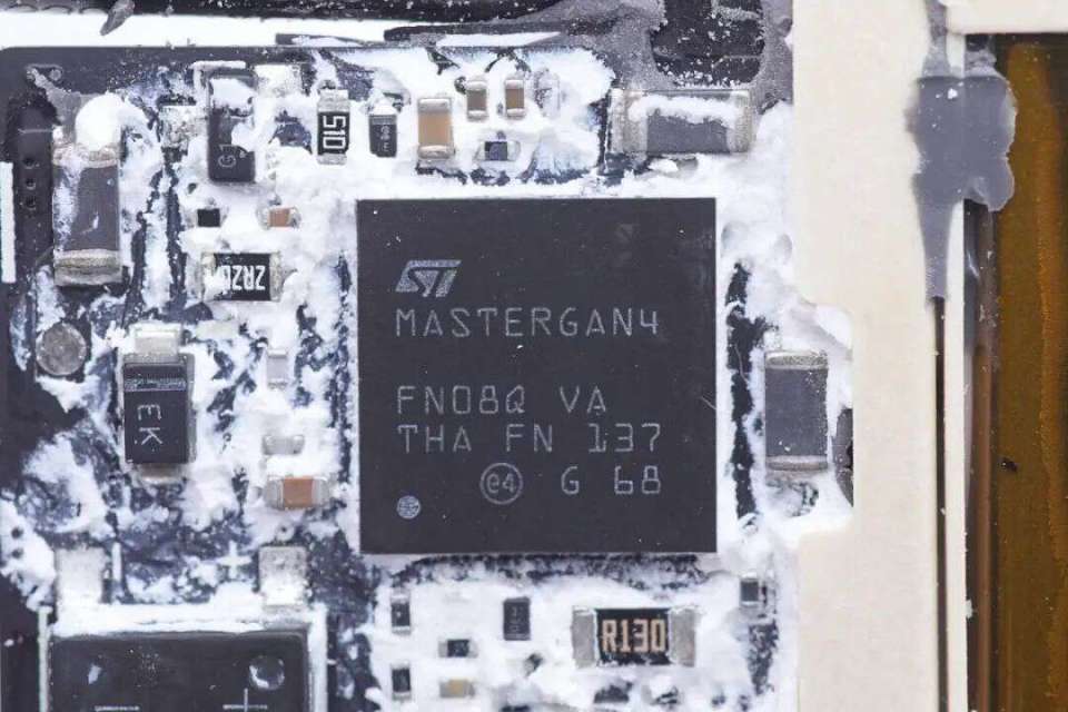 从技术到应用，看意法半导体MasterGaN如何推动快充行业发展_腾讯新闻