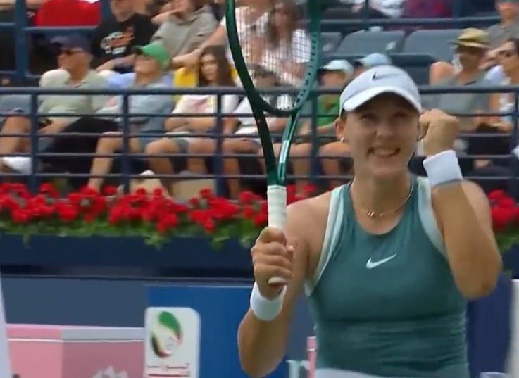 进四强！网球WTA1000迪拜站：小安德烈耶娃2-0胜世界第二斯瓦泰克_腾讯新闻