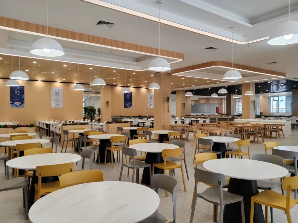 来啦来啦！四川师范大学遂宁校区的最新简介，快来了解一下_腾讯新闻