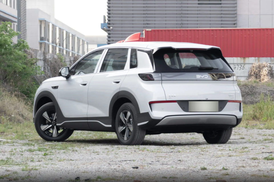 11.78万起售，定位紧凑型SUV，海狮05EV入门即高配？_腾讯新闻