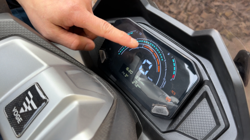 48V混动破局——无极SR150GT H正式亮相，颠覆传统赛道新玩法_腾讯新闻