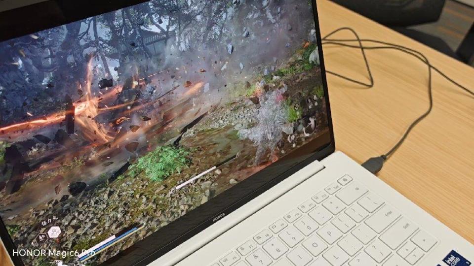 定档2月26日，荣耀MagicBook Pro14官宣，Magic V4或五六月间发布_腾讯新闻