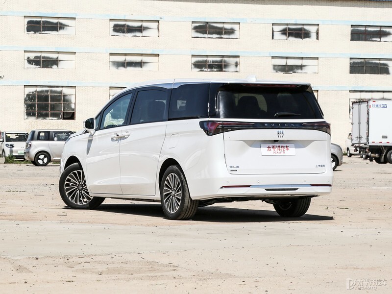 别克GL8陆尚新增两款全新内饰配色 上市58天订单突破2.3万台_腾讯新闻