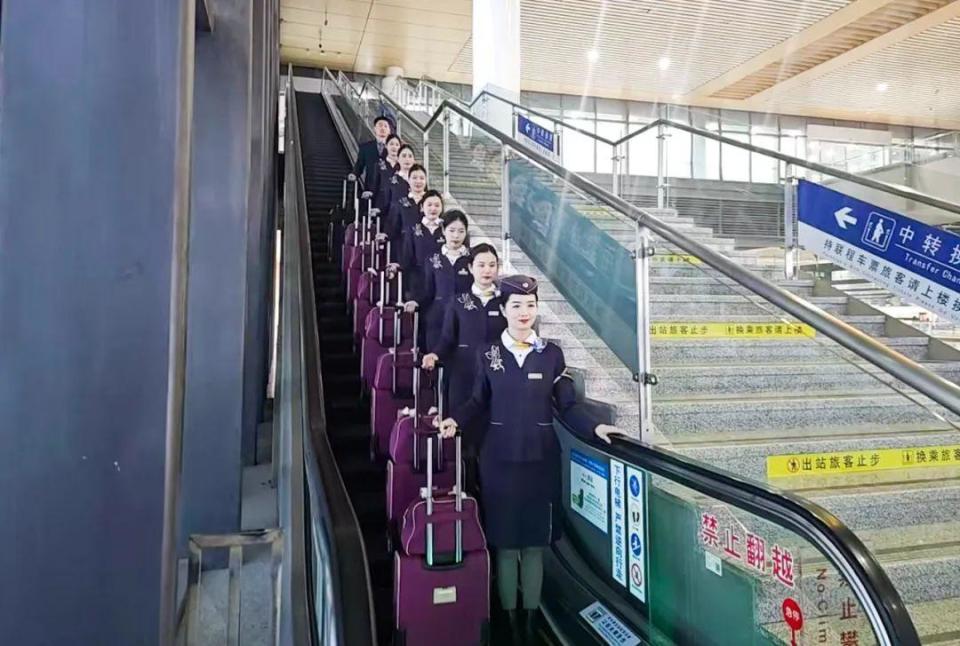 南京首开！高铁G66正式启程_腾讯新闻