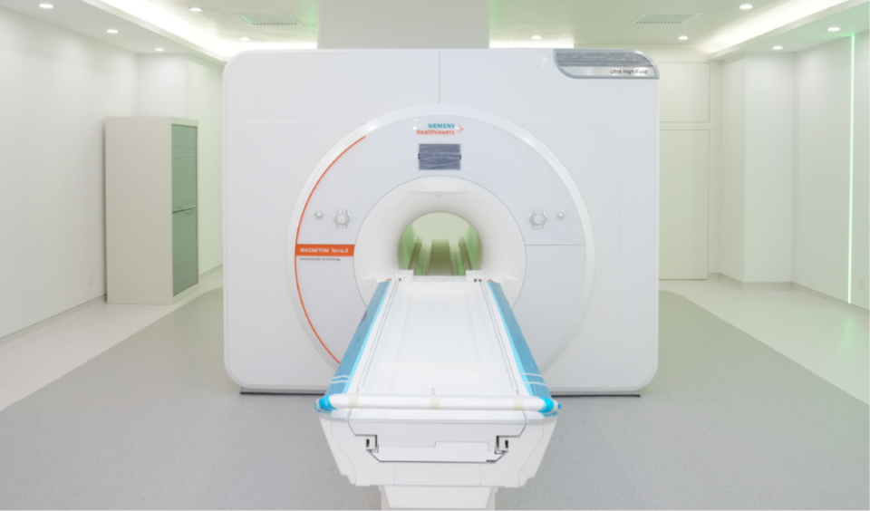 全国首台“超级显微镜”，深圳上岗了！_腾讯新闻