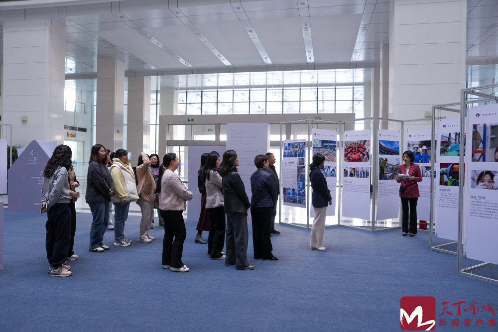 “项目提升年 泉城有木兰”主题影像展启幕_腾讯新闻