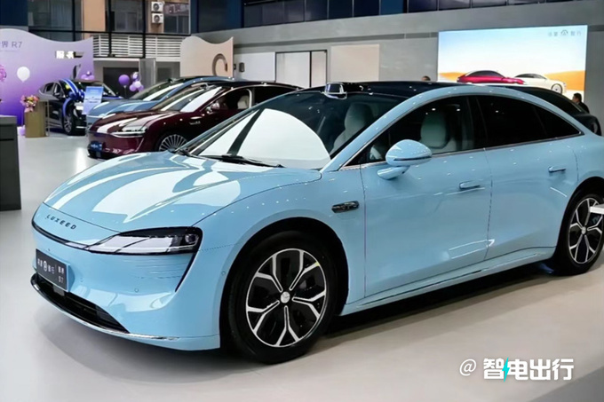 华为：智界新S7大升级！降价3万！卖22.98万，比小米SU7值？_腾讯新闻