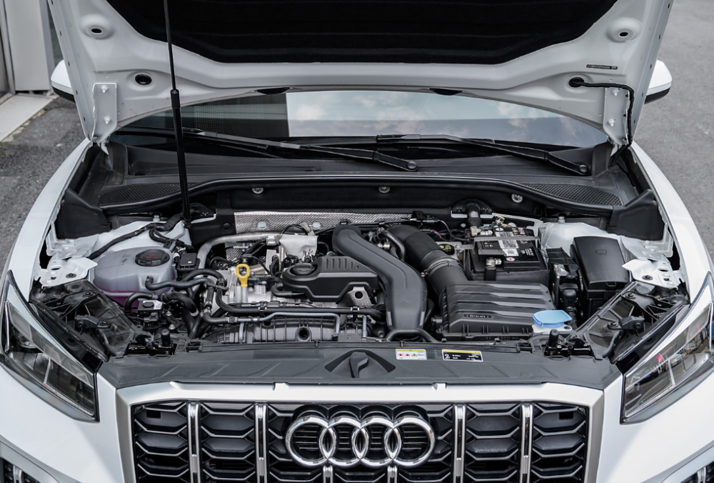 大降5.1万元！新款奥迪Q2L正式上市，能够吸引哪些人？_腾讯新闻