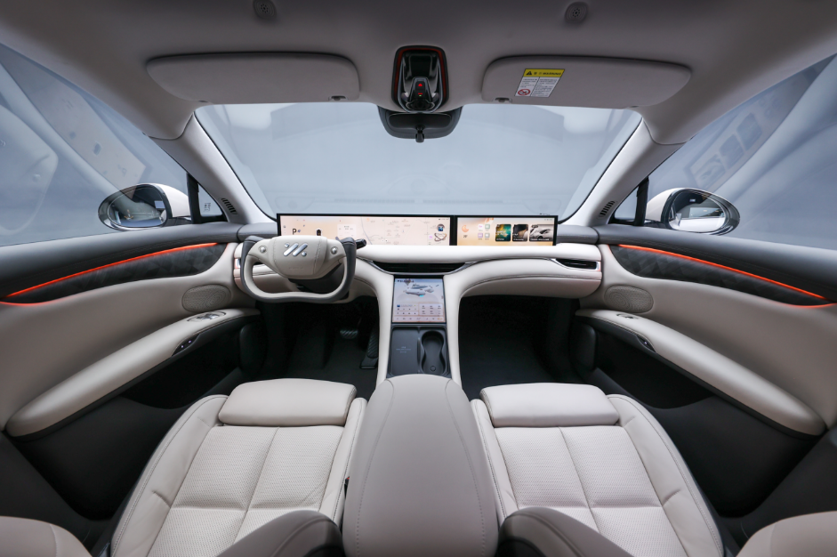 价格或有惊喜？电压超800V/零百3.48s，智己LS6要走量了_腾讯新闻