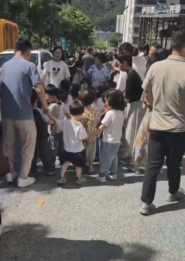 洛阳栾川发布火情通报_腾讯新闻