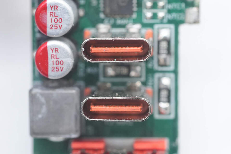 内置英集芯IP2726协议芯片，众森泰65W氮化镓充电器拆解_腾讯新闻