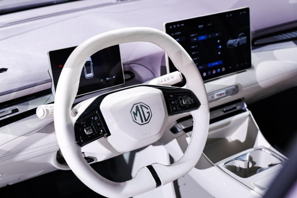 7.38万起，续航530km+CTB电池车身一体化，全新MG4预售价公布_腾讯新闻