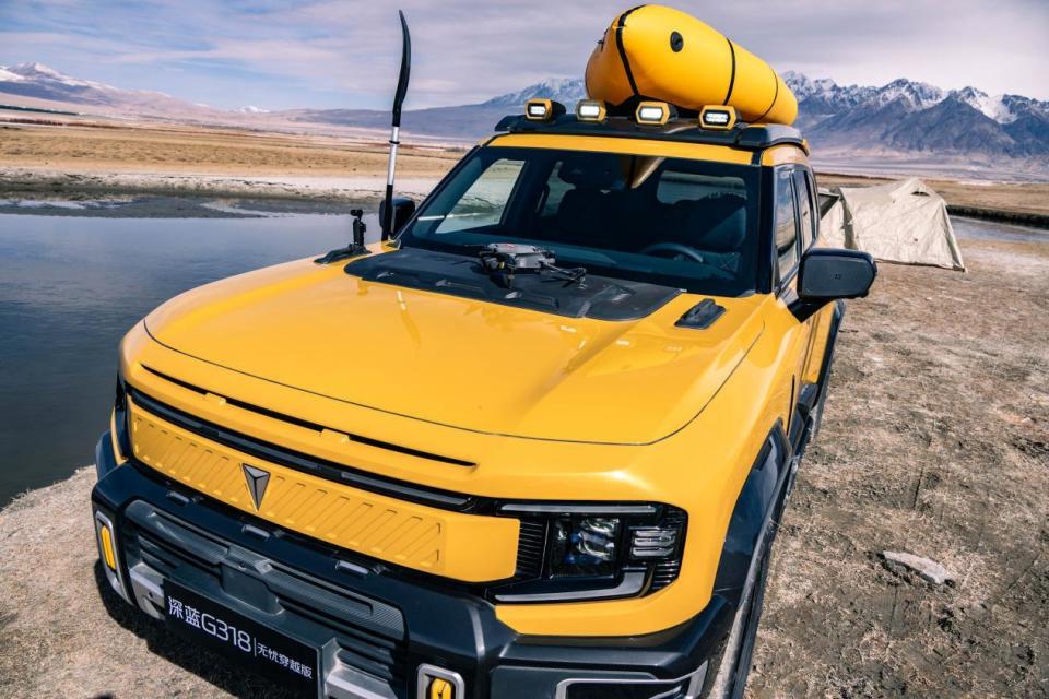 20万预算，谁才是真正的越野车之王，深蓝G318对比方程豹钛7_腾讯新闻