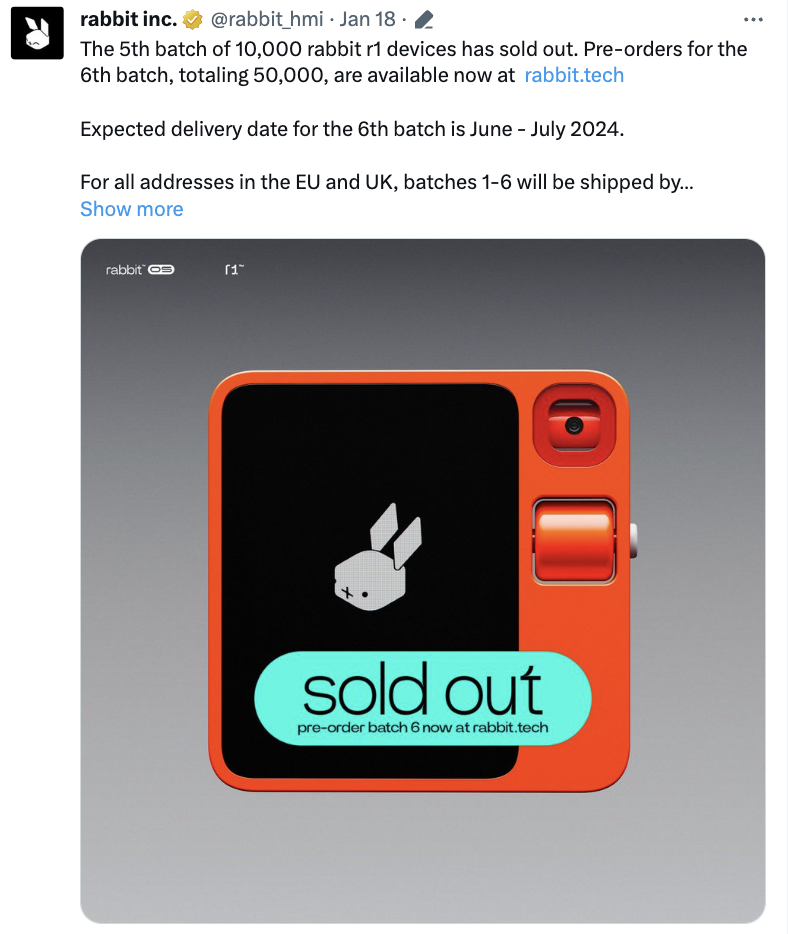 两周爆卖5万台，创始人吕骋回应Rabbit R1到底是什么？_腾讯新闻