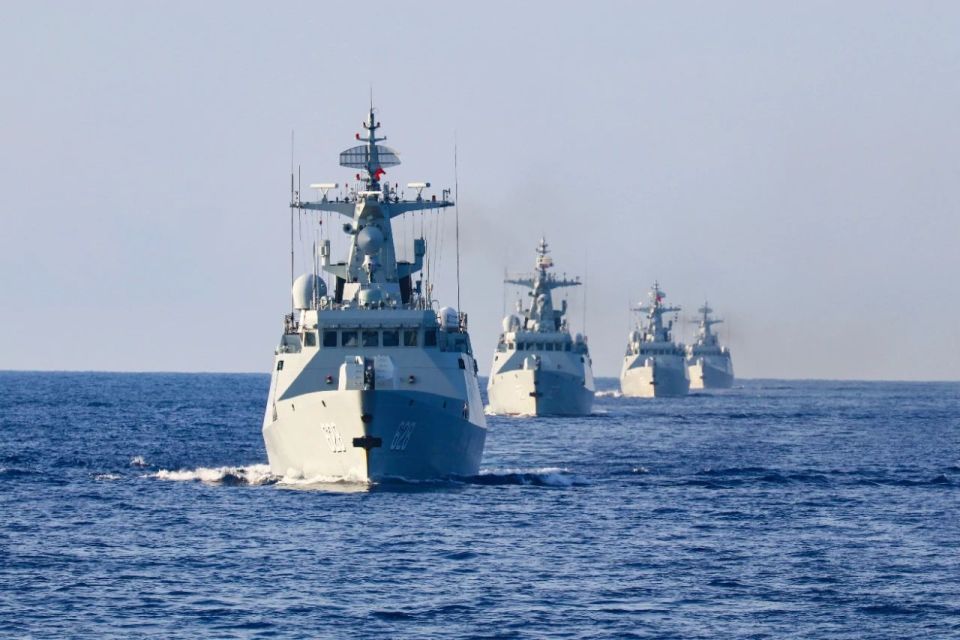 “八六”海战六十载 | 高擎战旗，续写荣光_腾讯新闻