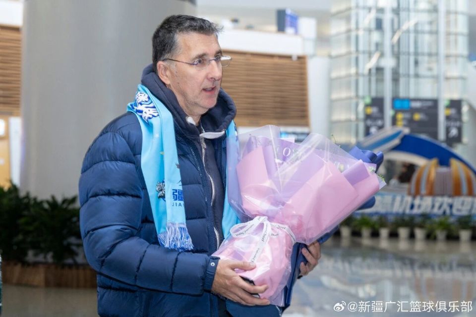 CBA还能众筹换帅？_腾讯新闻