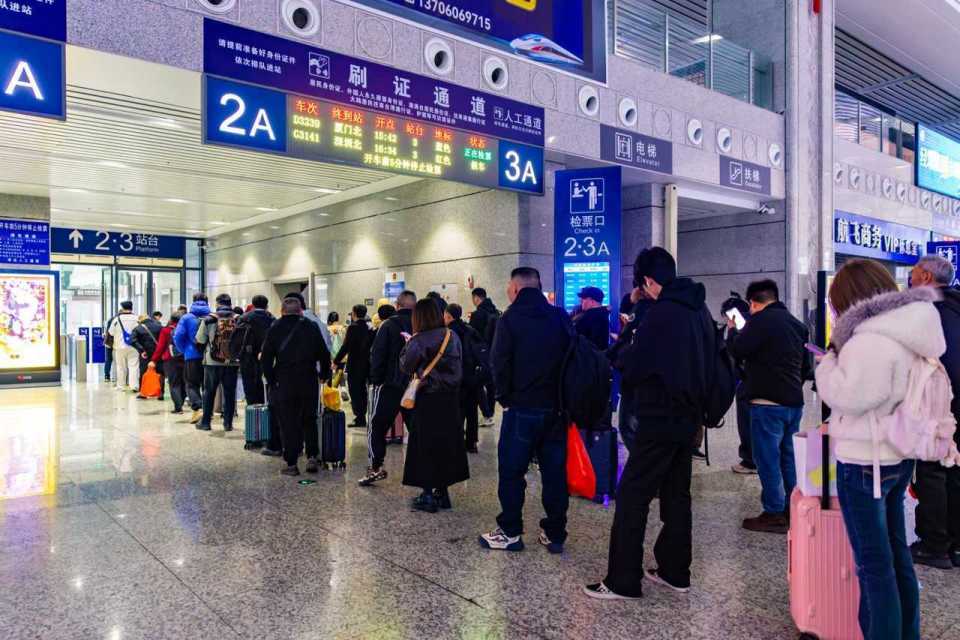 南铁1月26日起实施新的列车运行图_腾讯新闻