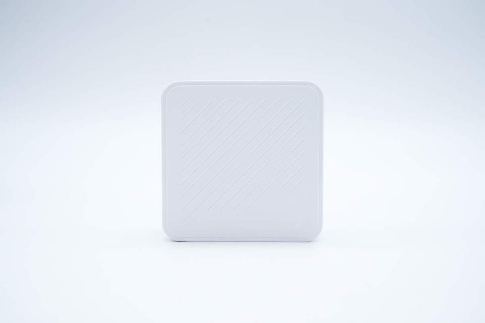 内置英集芯IP2726协议芯片，众森泰65W氮化镓充电器拆解_腾讯新闻